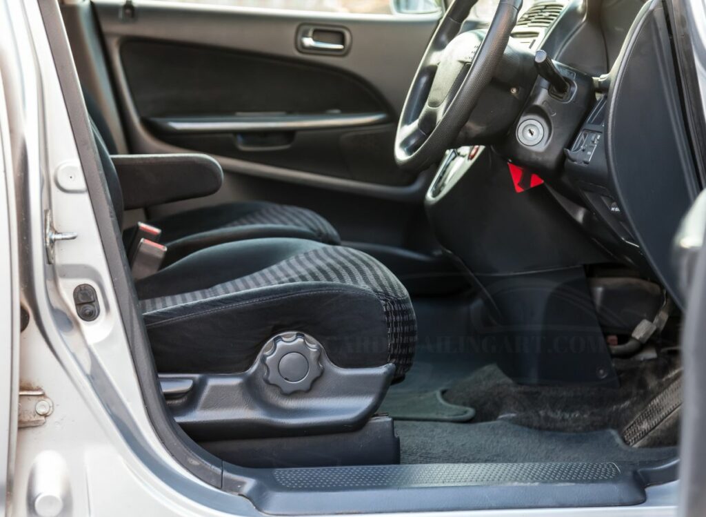 Quick Guide: How to Safely Remove Front Car Seats