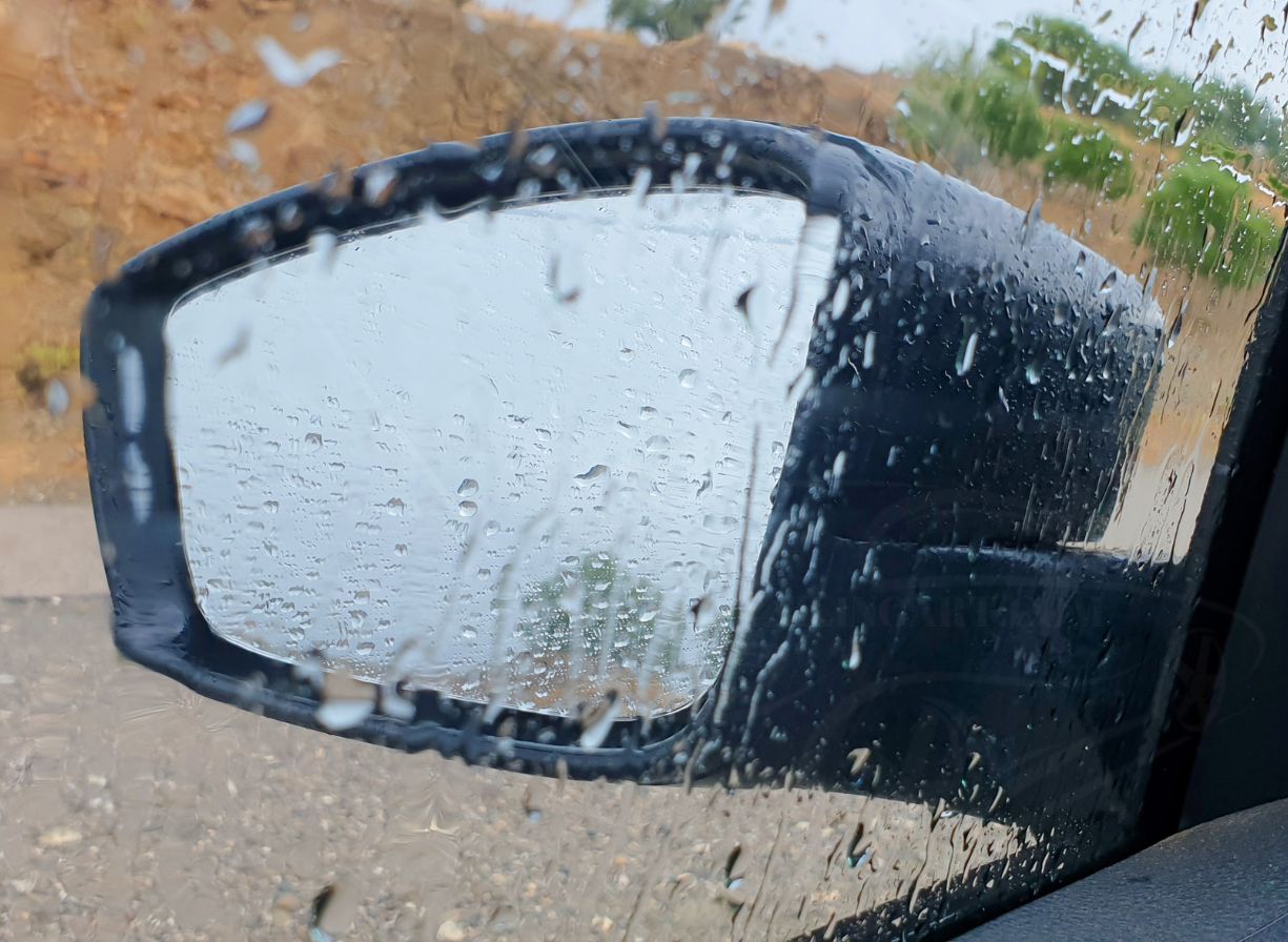 How to Clean Car Windows Like a Pro