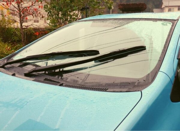 Windshield Wiper Fluid Not Coming Out: Reasons & Solutions